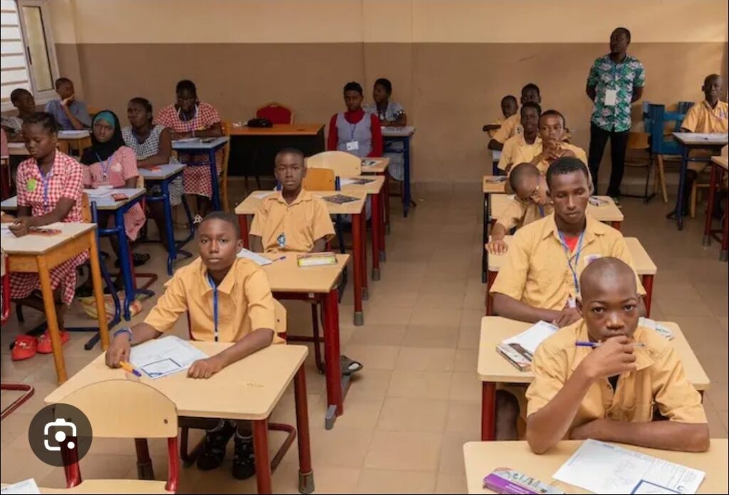 Examens nationaux 2026 en Guinée : les dates officielles enfin ...